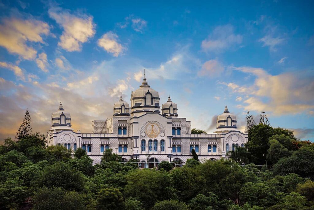 Contact Us – Sri Sathya Sai Institute of Higher Learning (SSSIHL)