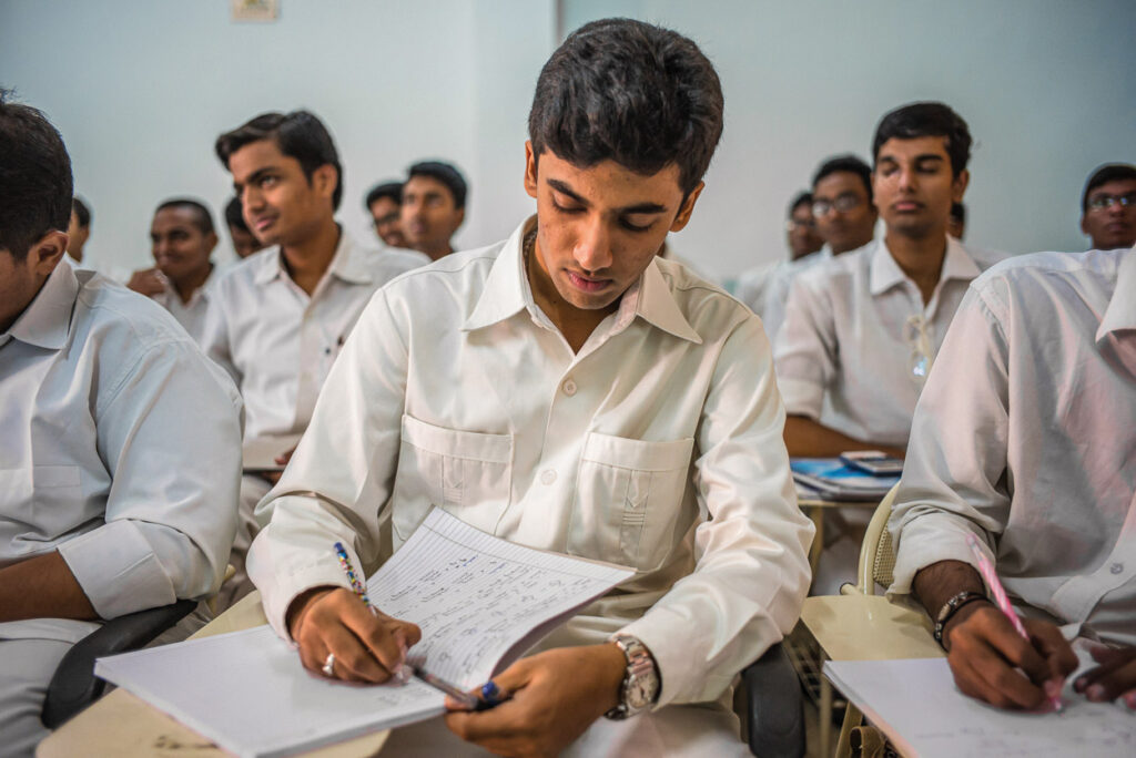Academics – Sri Sathya Sai Institute of Higher Learning (SSSIHL)